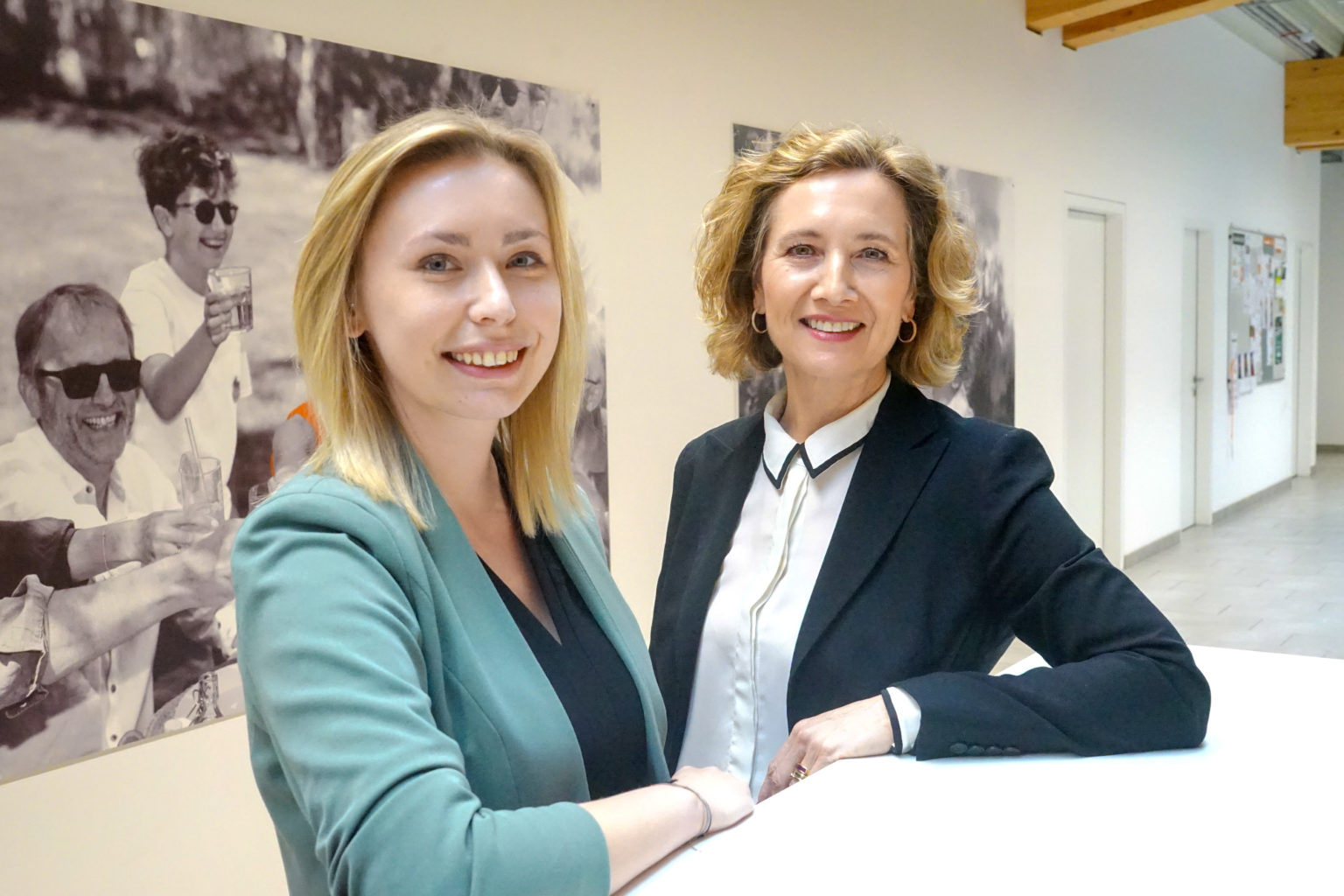 Career | Esarom Your Partner in Taste